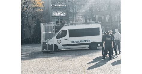 Деца от Детското полицейско управление гледаха обучение на жандармеристи