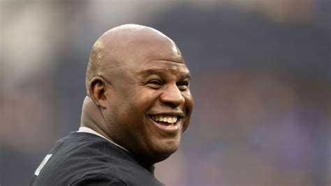 Eric Bieniemy Couldnt Pass On Return Home To Kansas City Chiefs