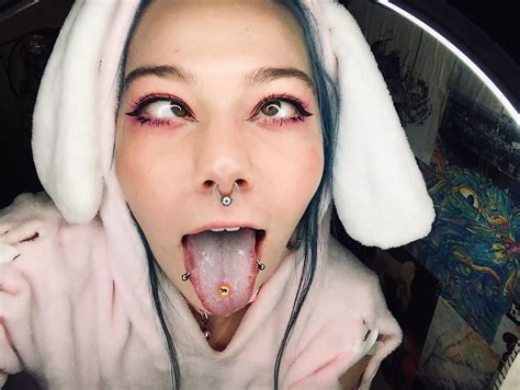 Some Tender Rabbit Meat Nudes MouthWideOpen NUDE PICS ORG