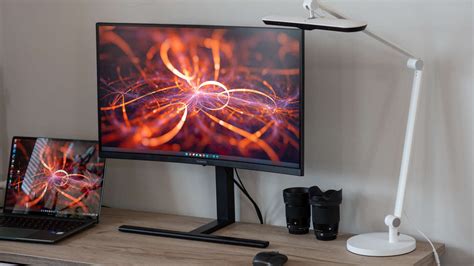 Huawei MateView GT 27". Nieduży monitor do gier i pracy | WhatNext.pl