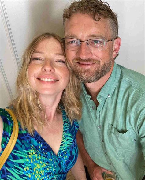 Joanna Douglas Biography Age Height Husband MrDustBin