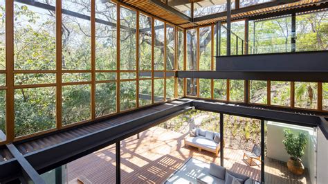 Ten Atriums That Brighten And Expand Residential Spaces