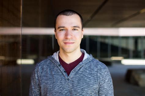 Компания Openai создатель Chatgpt отстраняет генерального директора Сэма Альтмана