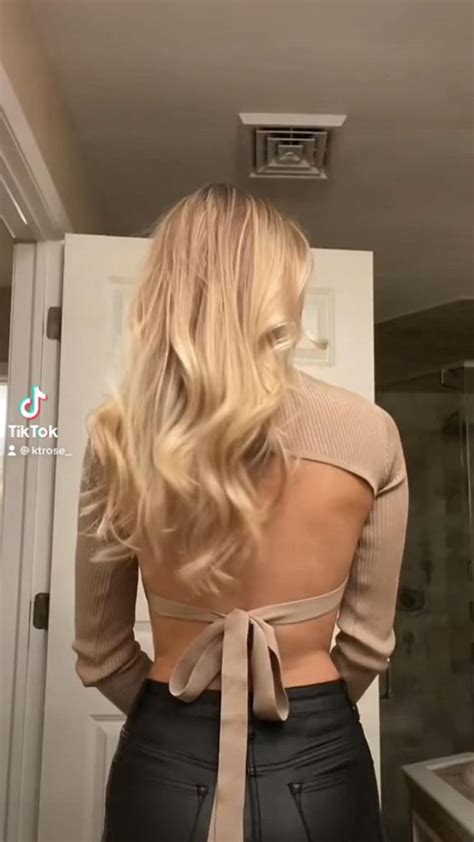 How To Get Big Bouncy Curls How To Curl Hair Blowout Style Curls Curling Hair Tutorial