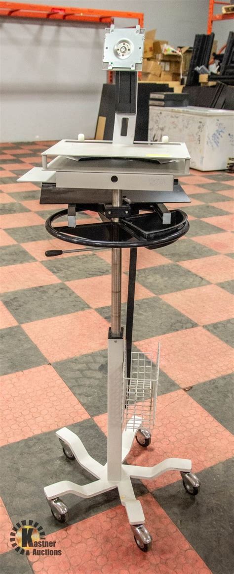 Mobile Cpu Cart On Castors H 62