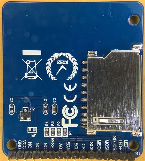 EEssential X TFT LCD