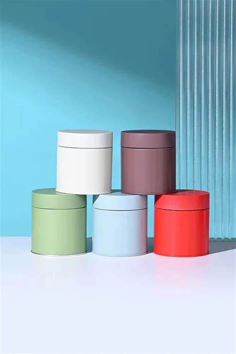 Round Tin Box At Best Price In New Delhi By Urban Can Industries Id 2855832346997