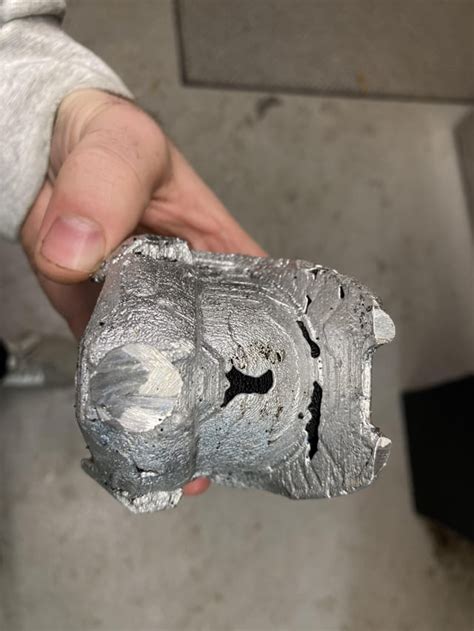 [troubleshoot] Small Random Holes Across Model With Thin Walls Black Suspendaslurry On Inside