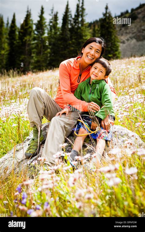 Portrait Japanese Mother And Son Hi Res Stock Photography And Images