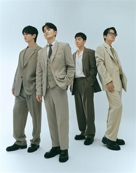 4인조 보컬그룹 노을 나윤권과 한솥밥 공식 텐아시아