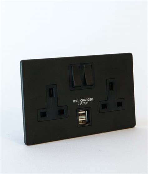 BLACK DOUBLE PLUG SOCKET USB Gang Black