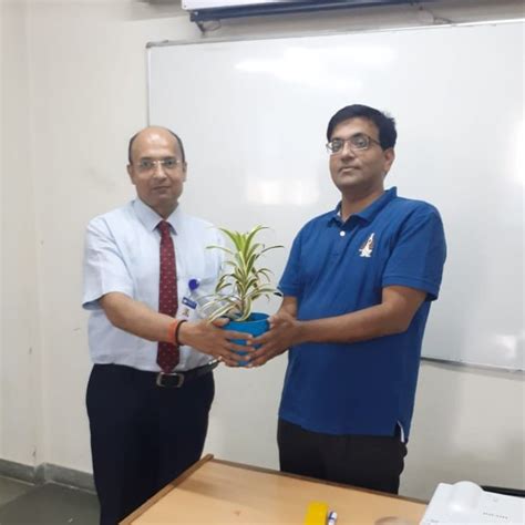 Dr Ramendra Singh Associate Amity University Lucknow Facebook