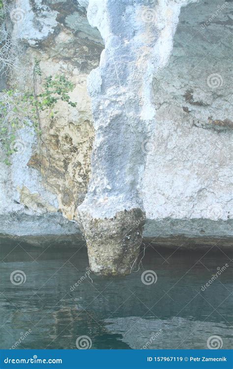Stone Penis Pointing To The Brothel In Pompeii Royalty Free Stock Image Cartoondealer Com