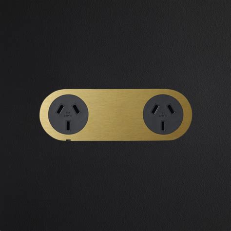 Zetr Carbon Zetr Faceplate Powerpoint Zetr Outlets — Teds Lights Fans And Home Electricals