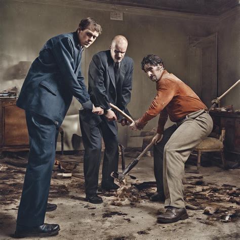 3 Guys 1 Hammer Die Schockierende Wahrheit Hinter Einer Grausamen