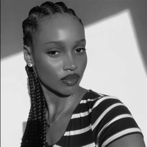 Aaliyah Aliyah Isaro • Threads Say More