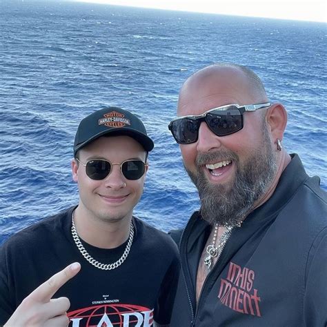 Pin by 𝖉𝖊𝖆𝖉 𝖒𝖊𝖆𝖙 on bad omens cult | Nick, Bad, Folios