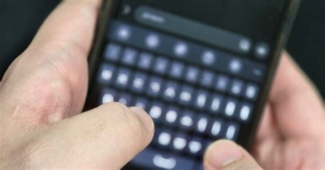 단독 조선일보 논설위원 국정원 직원 여성 기자 사진 공유하며 성희롱