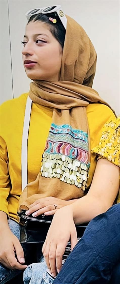 Meri Sagi Hijabi Didi 24f Unmarried Virgin Only Kattar Hbulls Or Rss