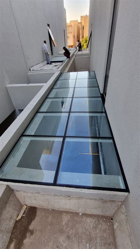 🔸ماهي السكاي لايت وأين تستخدم وماهو أفضل قطاع ألمنيوم لتنفيذها ؟ يجيبنا