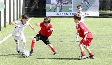 [ბავშვთა ფეხბურთი] რამაზ შენგელიას ხსოვნის ტურნირზე დღეს ჯგუფური ეტაპის დასკვნითი მატჩებია Lelo Ge