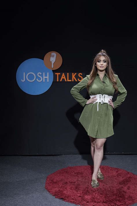 Kenisha Awasthi Wedding Entertainers Mumbai Weddingsutra Favorites