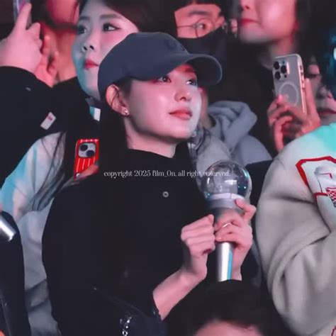 Senang Banget Liat Jiwon Sesenang Ini 🥰 Mana Dia Hafal Lagi Lagunya 😆😍