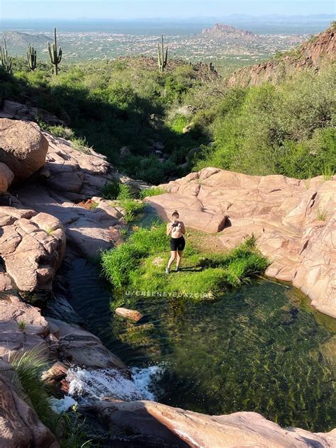 I Just Cant Help Myself I Love Being Naked Too Much Scrolller