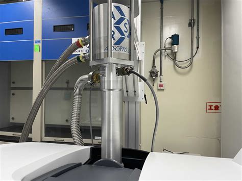 我司在北京某研究所成功安装了美国ars光学低温恒温器 天津多为莱博科技有限公司