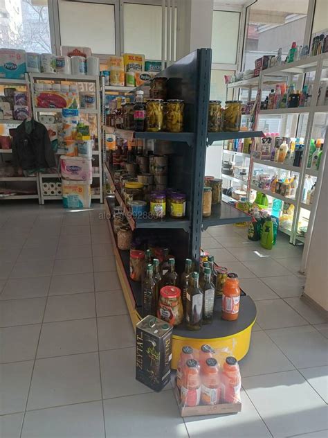 Продавам стелажи Търговско и ресторантьорско оборудване Сливен Продавам голям островен