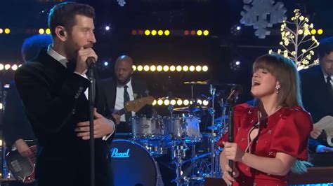 Brett Eldredge And Kelly Clarkson