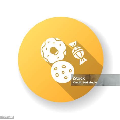 쿠키 와 사탕 노란색 플랫 디자인 긴 그림자 글리프 아이콘 0명에 대한 스톡 벡터 아트 및 기타 이미지 0명 감자 칩