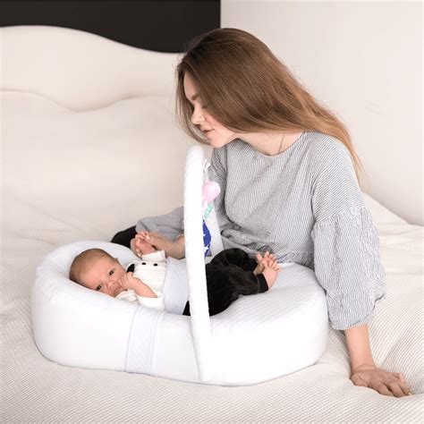Кокон для новорожденного Farla Baby Shell Toys - купить в Москве