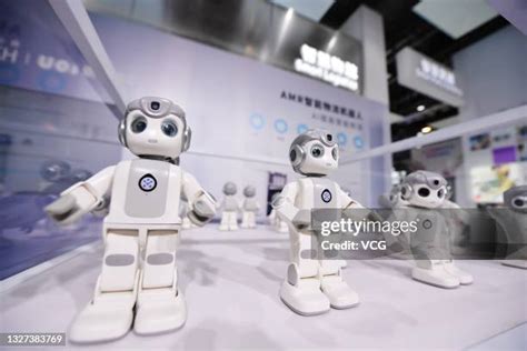 Robot Show Photos And Premium High Res Pictures Getty Images Robot Show Photos And Premium High Res Pictures Getty Images