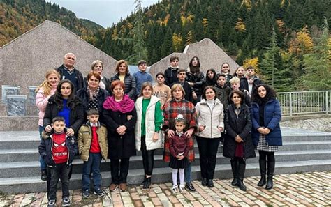 ხულოს მუნიციპალიტეტის სოფელ განახლების საჯარო სკოლის მოსწავლეების პირველი გასვლითი კონფერენცია