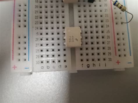 measure battery voltage 4v using optocoupler and read voltage value use