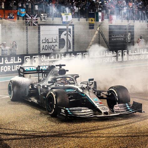 F1 Donuts Wallpapers Top Free F1 Donuts Backgrounds Wallpaperaccess