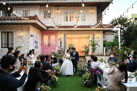 낭만 가득한 슈슈몽드 가을스몰웨딩 프라이빗한 야외 결혼식 로망 이뤘어요 슈슈몽드 │epilogue 슈슈몽드 실제 진행 고객 후기