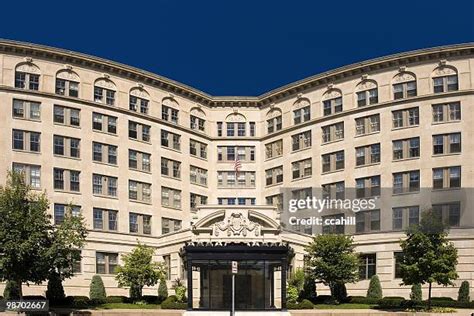 Luxury Hotel Facade Photos And Premium High Res Pictures Getty Images