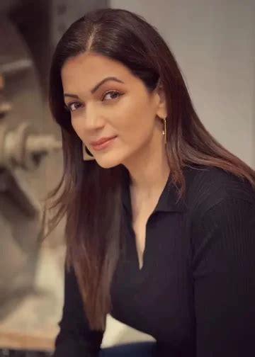 Prachi Shah Biography Movies List Wegreen Entertainment