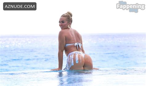 Aisleyne Horgan Wallace Sexy And Sultry Shows Off Her Sizzling Booty
