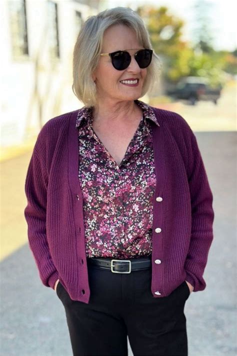 New Color Trend To Try For Fall Deep Ruby Fashion Colourful Outfits How To Wear