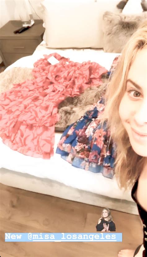 Tara Lipinski Nip Slip 2 Pics TheSexTube