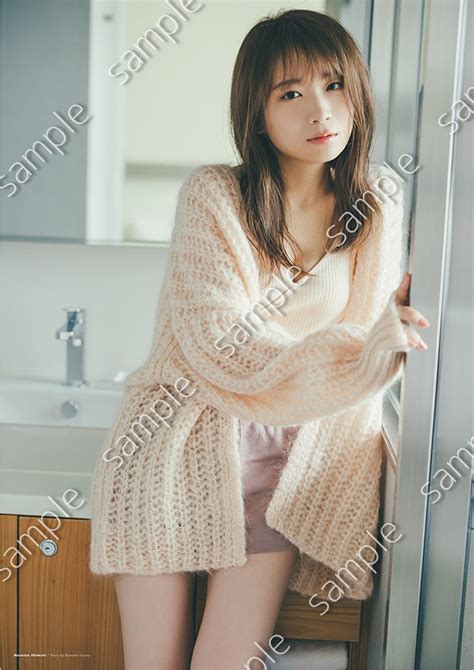 画像26 40 乃木坂46秋元真夏、グレーのランジェリー姿でギャップ見せる 卒業記念写真集「振り返れば、乃木坂」新規カット公開 モデルプレス