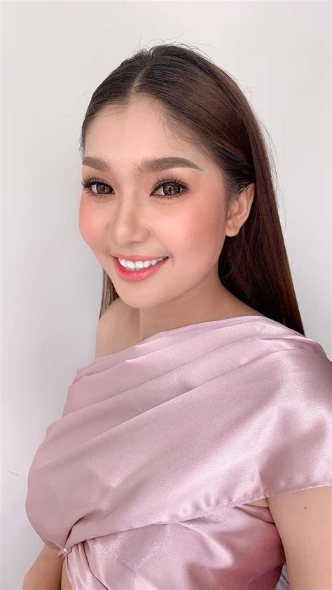 ឈុំ វត្តី និងគូស្នេហ៍ កំពុងតែធ្វើឲ្យហ្វេនៗច្រណែនមិនស្ទើរទេ ក្រោយឃើញរូបភាពប៉ុន្មានសន្លឹកនេះ