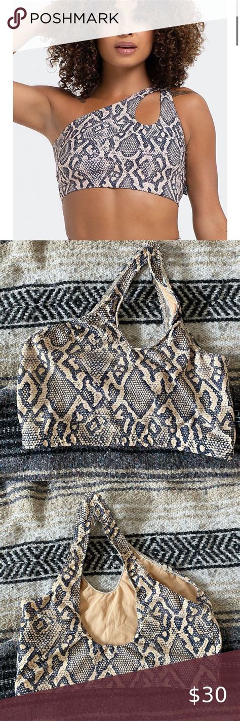 Lici Fit On Arm Python Bra