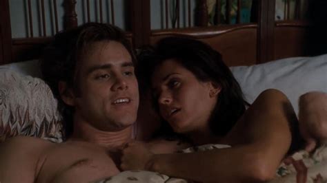 Naked Courteney Cox In Ace Ventura Pet Detective