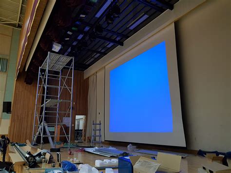 빔프로젝터설치사례 부산 경남중학교 대강당 설치사례 Scl이노베이션 에스씨엘이노베이션