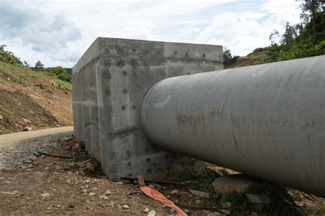 Anchor Block Pipelines Royalty Free Images Stock Photos Pictures Shutterstock