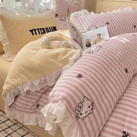 [정품] 헬로키티 스트라이프 극세사 이불 베개 커버 세트 사계절 침구 베딩 포차코 산리오 에이블리